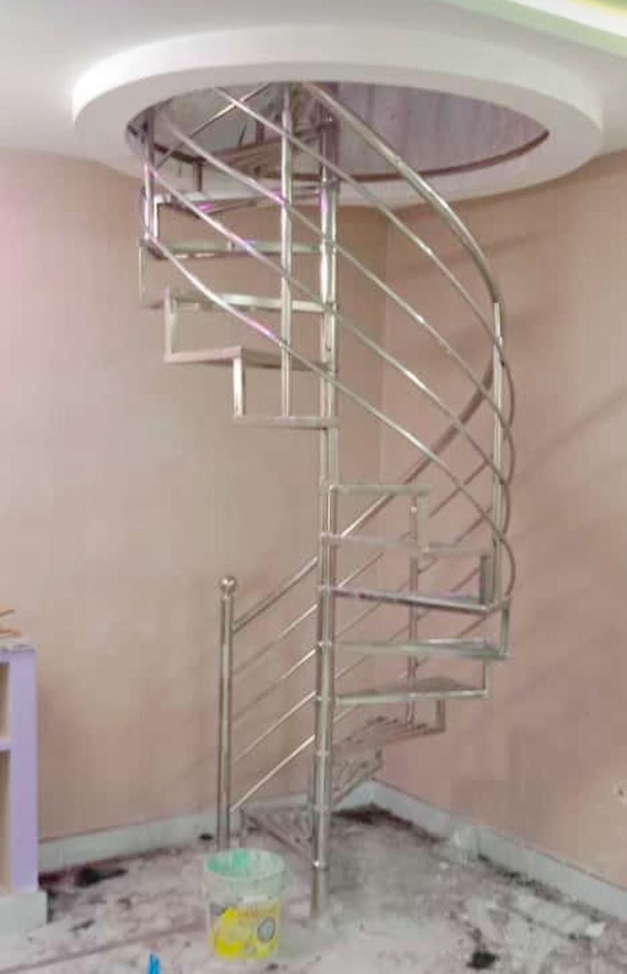 hardiksteel.com